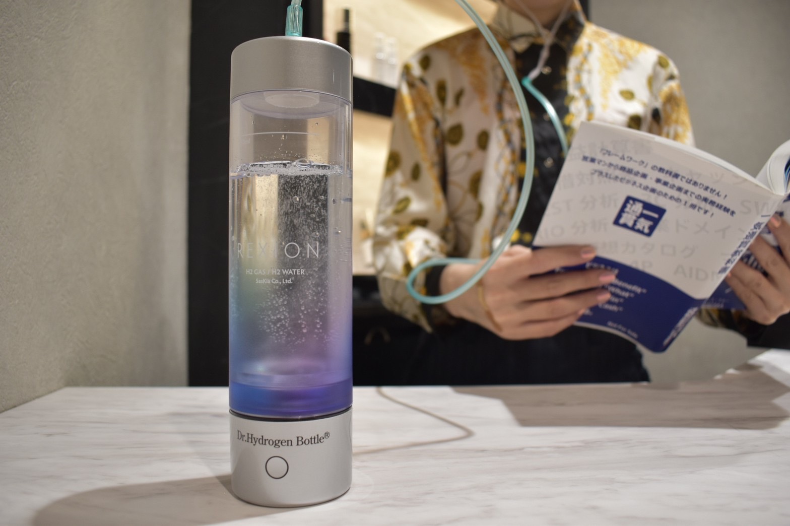 REXION（レクシオン） | ドクター水素ボトルのラグジュアリーモデルボトル“REXION（レクシオン）”